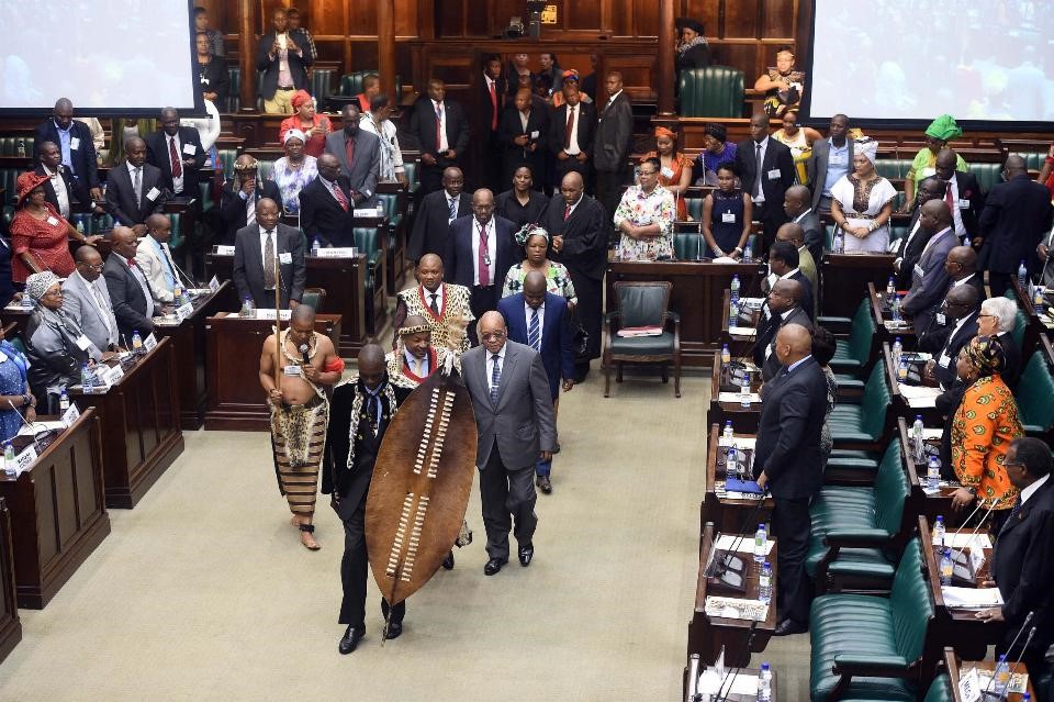 Traditional Leadership, Customary Law, Land and the Constitution ...